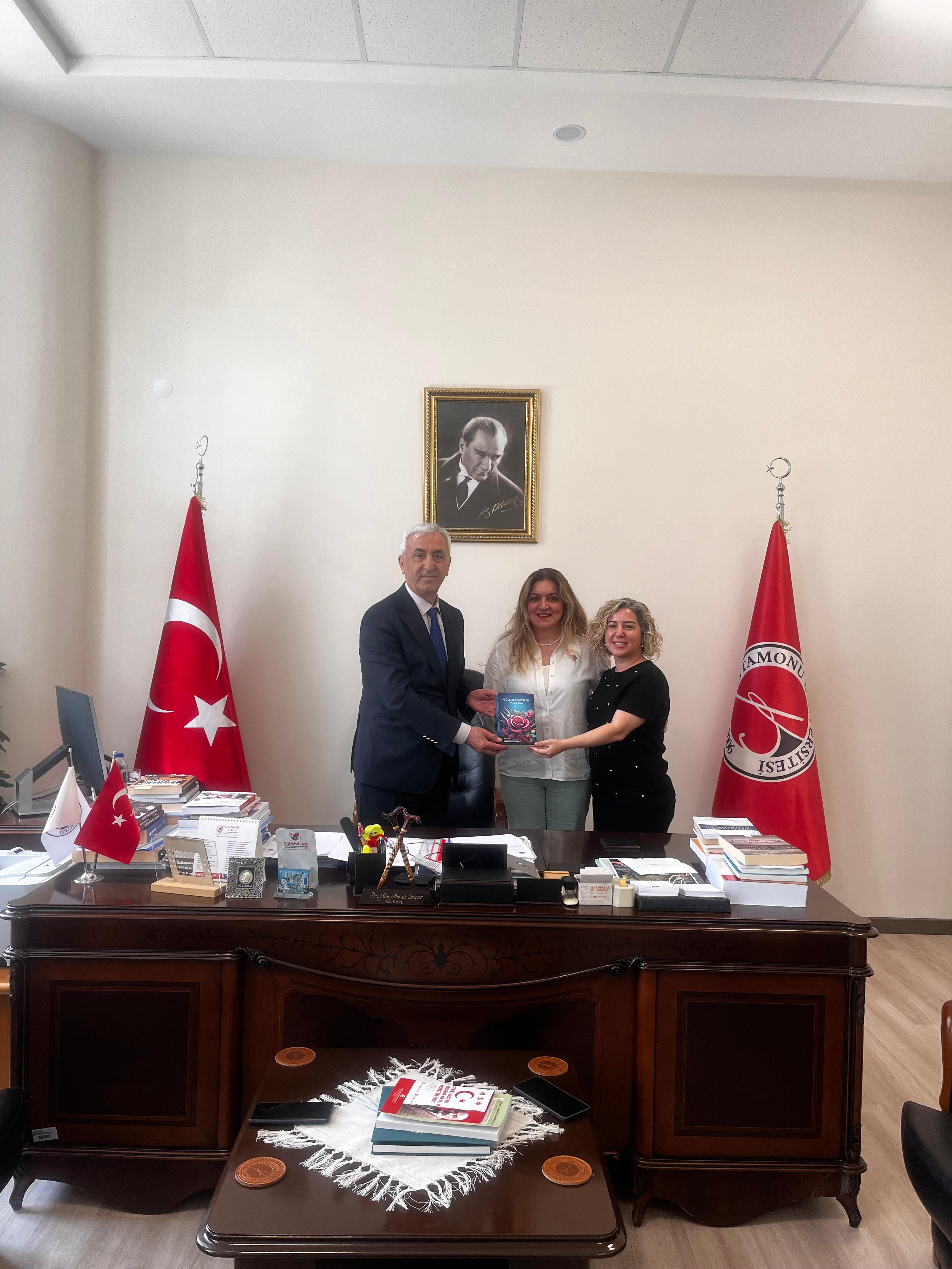 Doç. Dr. Funda BULUT ve Dr. Öğr. Üyesi Ferda Merve KARAMANOĞLU ...